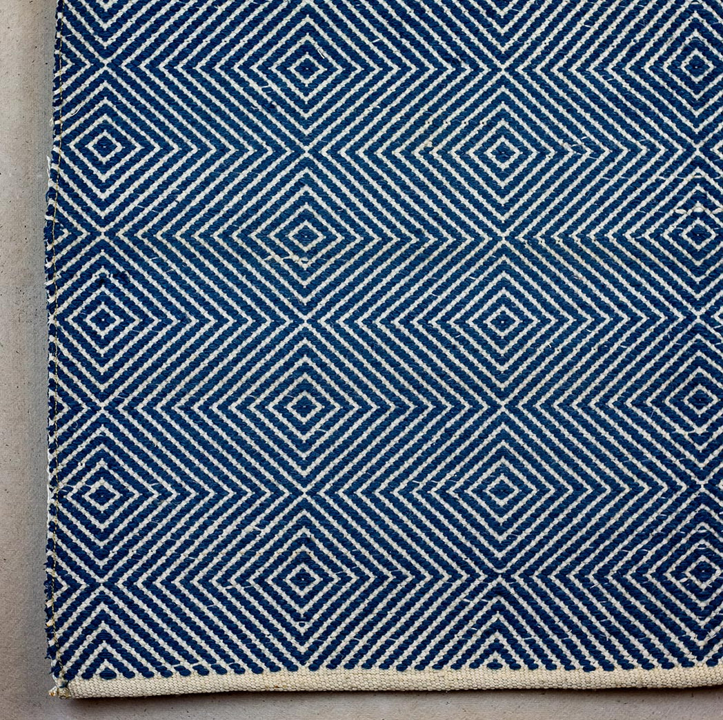 Hand Woven Twill Diamonds Outdoor Rug — Modern Designer Rugs